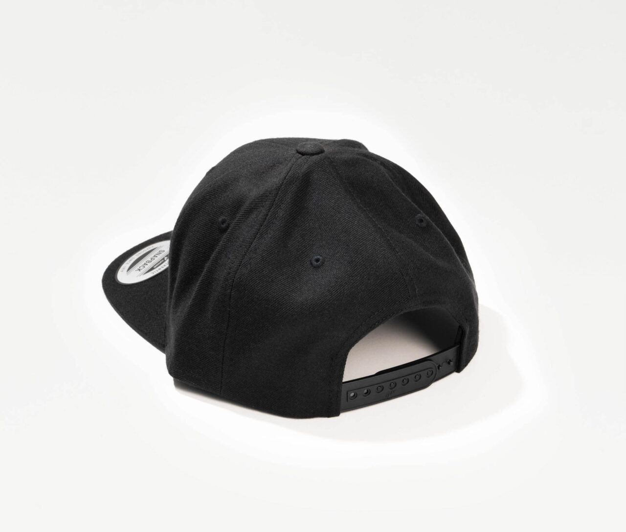 Logo Snapback Cap, Black - Wyrmwood