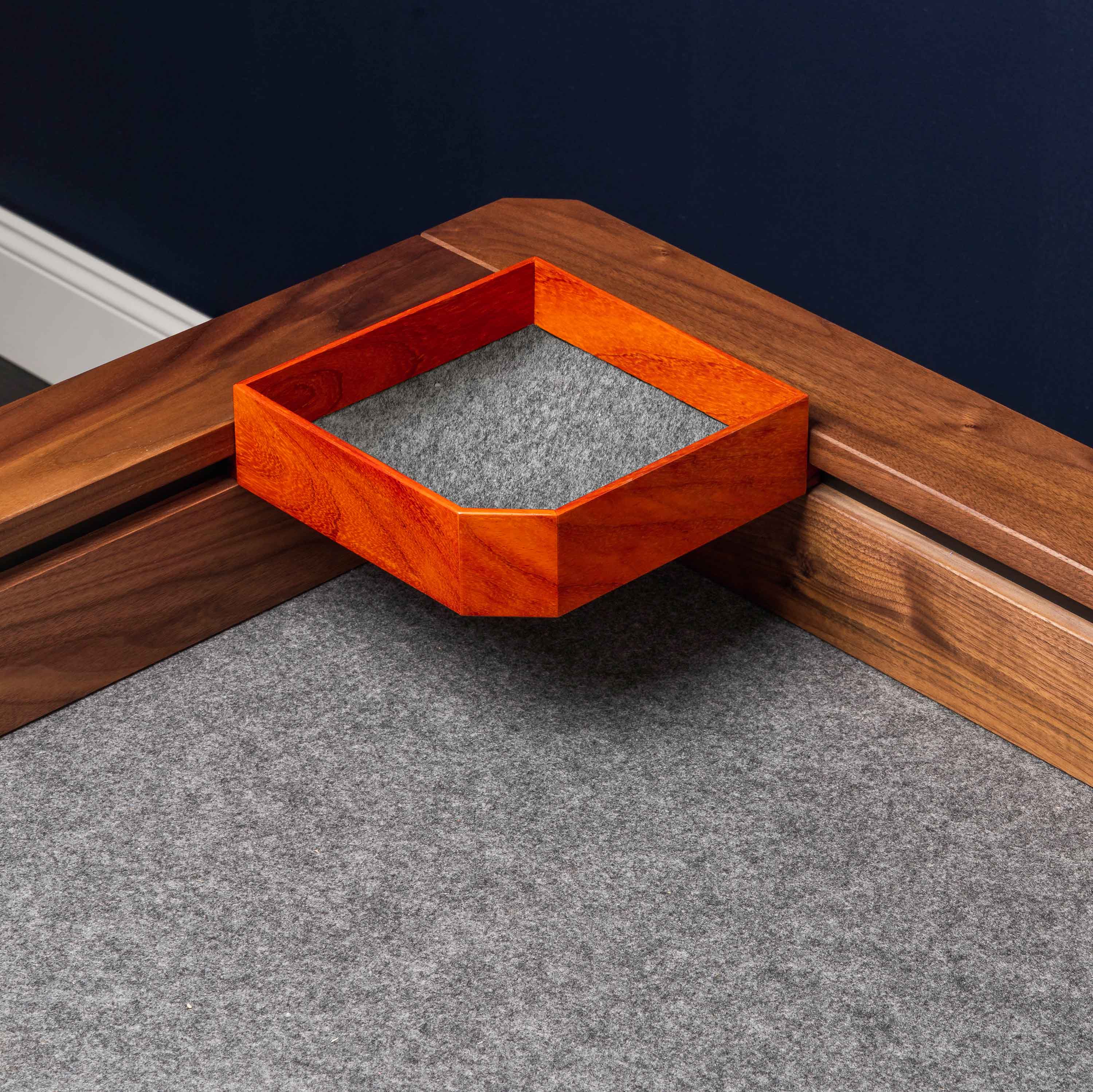 Corner Dice Tray - Wyrmwood