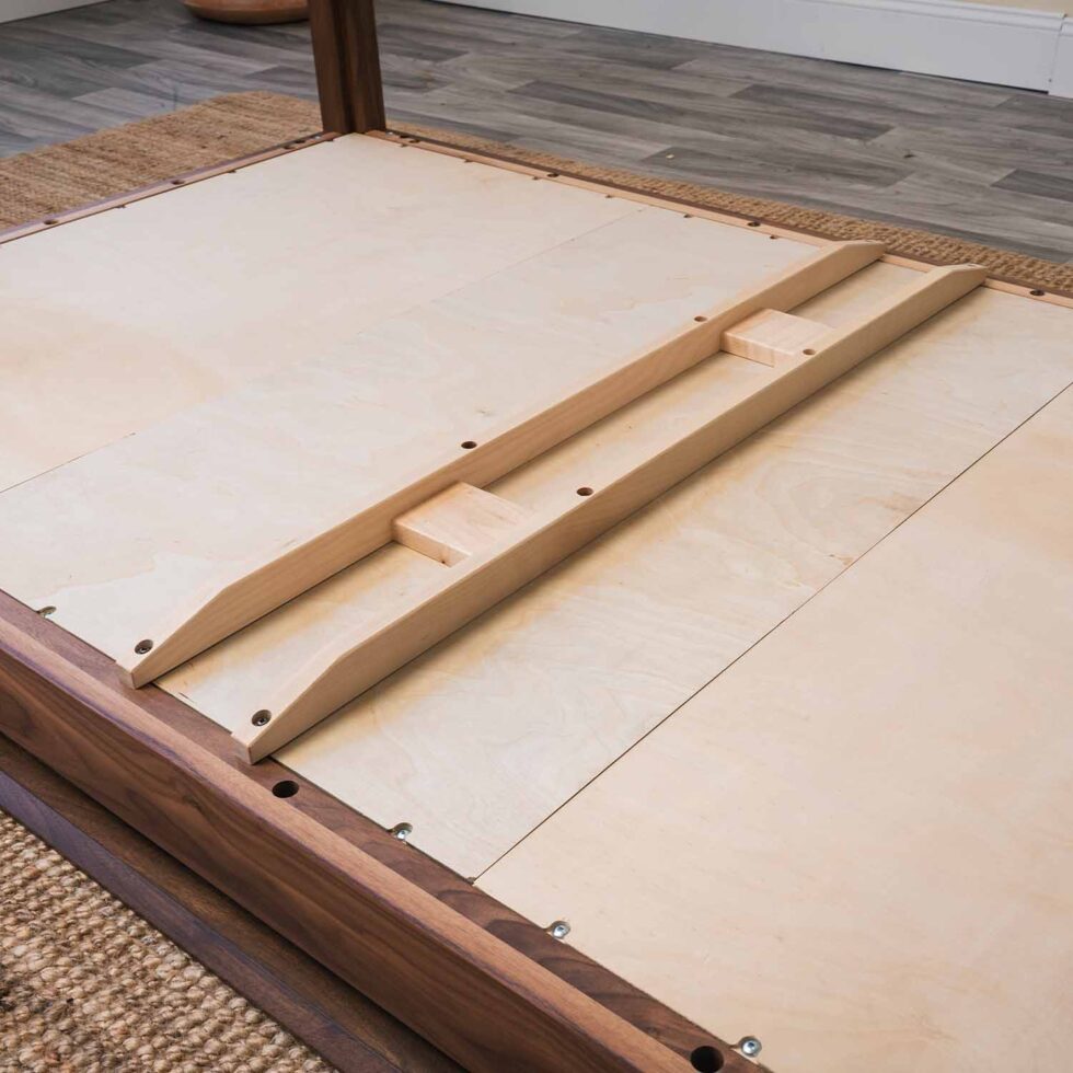 Modular Table Support Bar | Wyrmwood