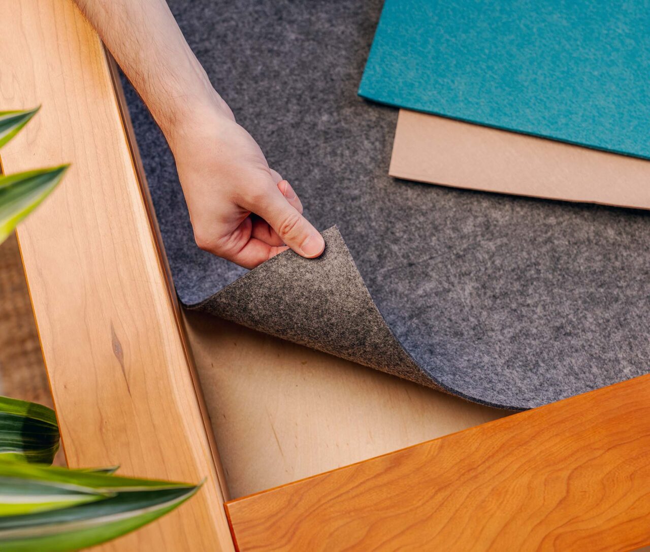 Table for Eight - Ready to Ship - Wyrmwood